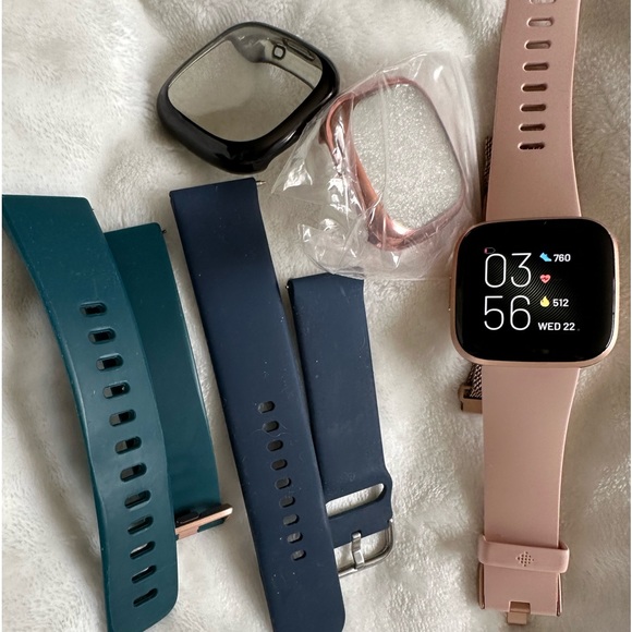 fitbit | Wearables | Fitbit Versa 2 With Extra Bands Covers And Pins ...